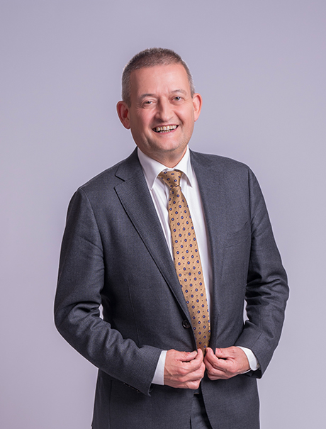 Who We are - Yayasan Humanis dan Inovasi Sosial